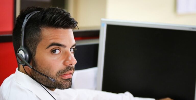 Agente de Reservas en un hotel: Conoce sus funciones 2025