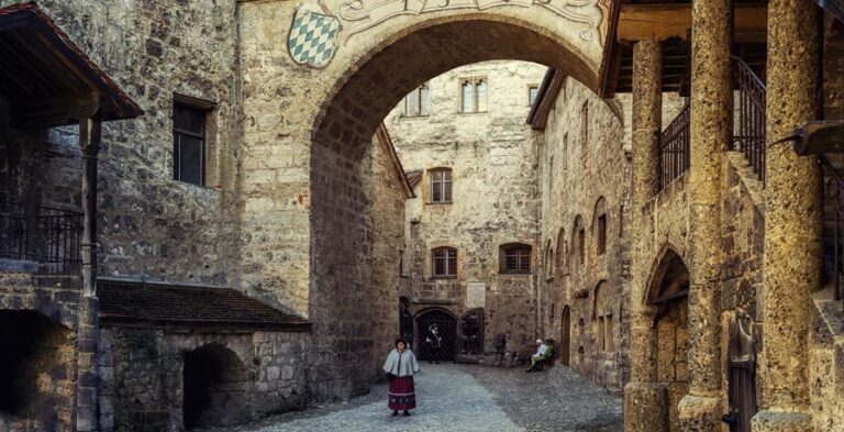 Concierge en un hotel: Conoce sus funciones y tipos 2025